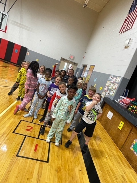 Live Feed | Raymore Elementary School